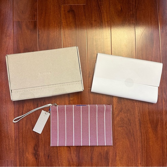 Rothy's | Bags | Rothys Wristlet In Poppy Stripe Red With White Stripes ...